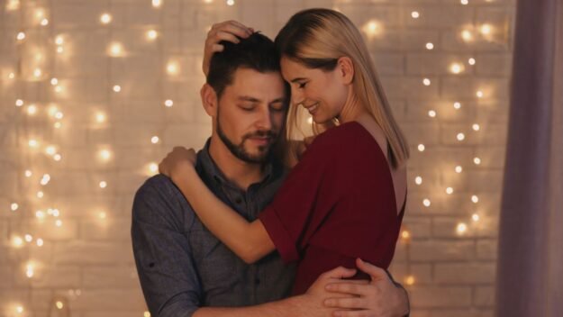 20 Weird Things People Find Extremely Attractive That Most DON'T